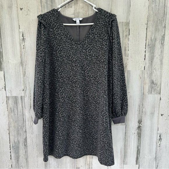 Nine West | Tops | Nine West Grey Black Leopard Print Tunic Top Xxl ...